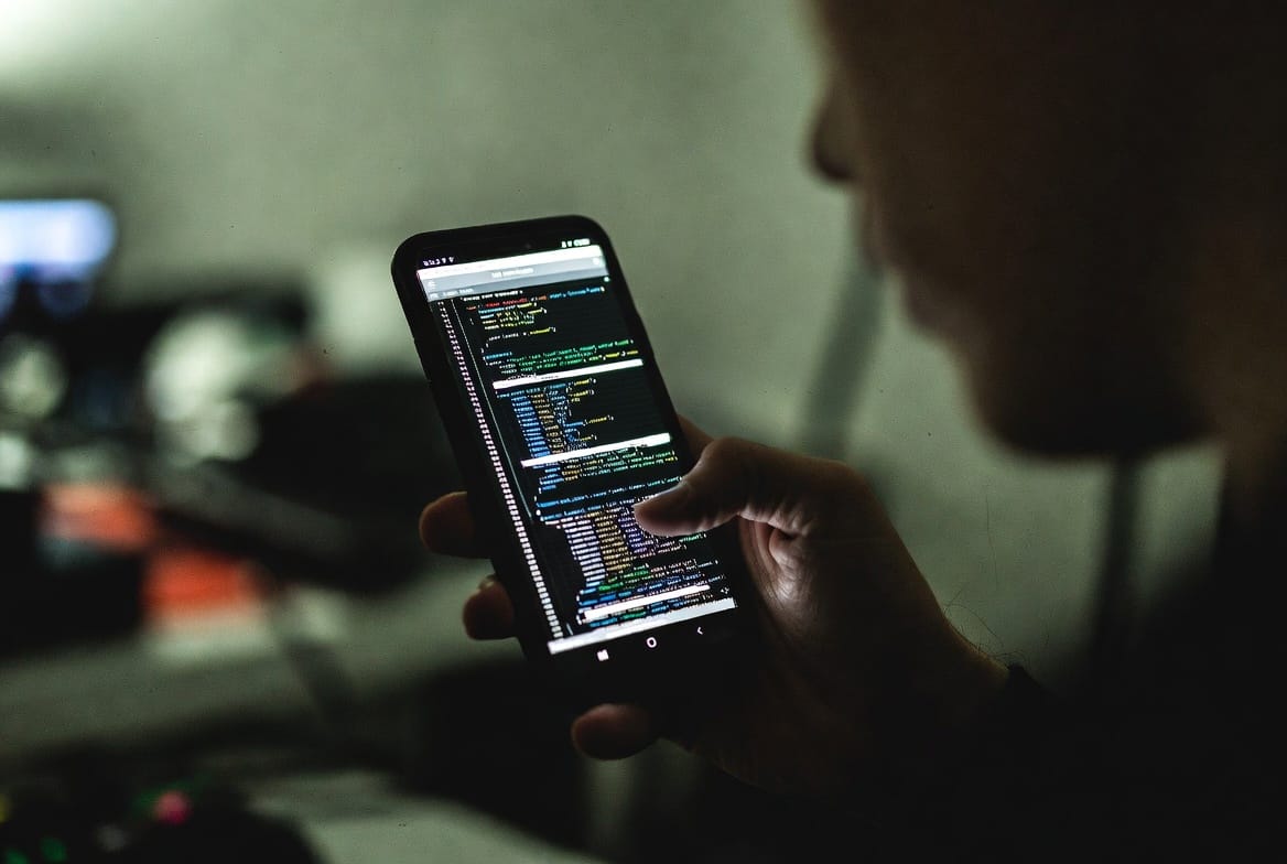 Remote Hacking iPhone: The Truth, Risks & Legal Alternatives